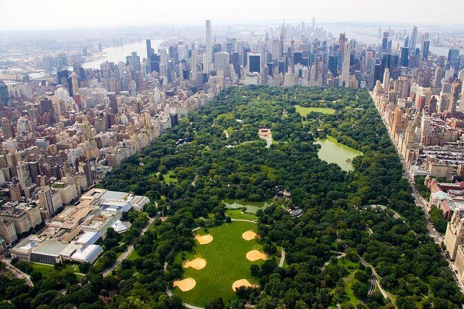 Visit Central Park Zoo & 3h Manhattan Walking Tour - Exploring New York with the "Visit Central Park Zoo & 3h Manhattan Walking Tour"