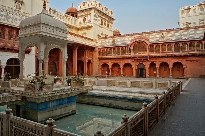 Visit Junagarh Fort and Karni Mata Temple with Jodhpur Drop from Bikaner - In-Depth Look at the Itinerary