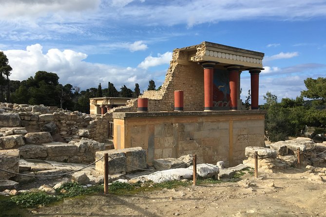 Visit Knossos Palace (Tour & Skip-The-Line Ticket) - Reviews and Experience