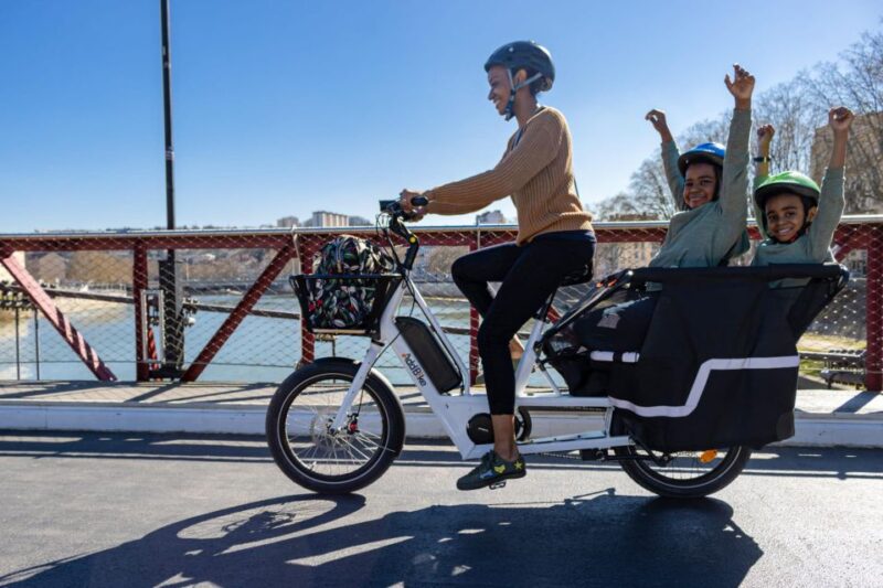 Visit Lille area by electric cargo bike - Key Points