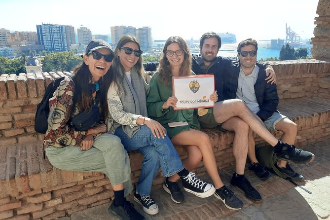 Visit Malaga Center. Special Groups of Family or Friends - Meeting and End Points