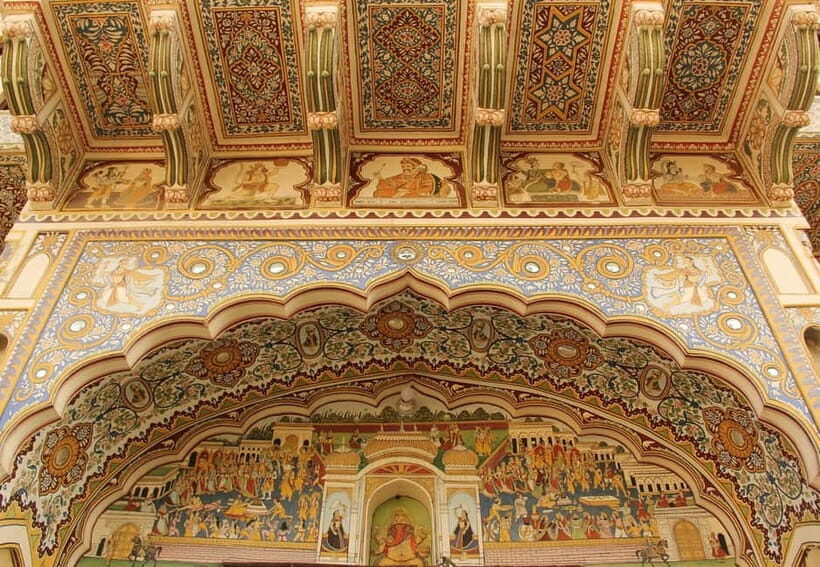 Visit Mandawa on the Way to Bikaner from Jaipur - Key Points