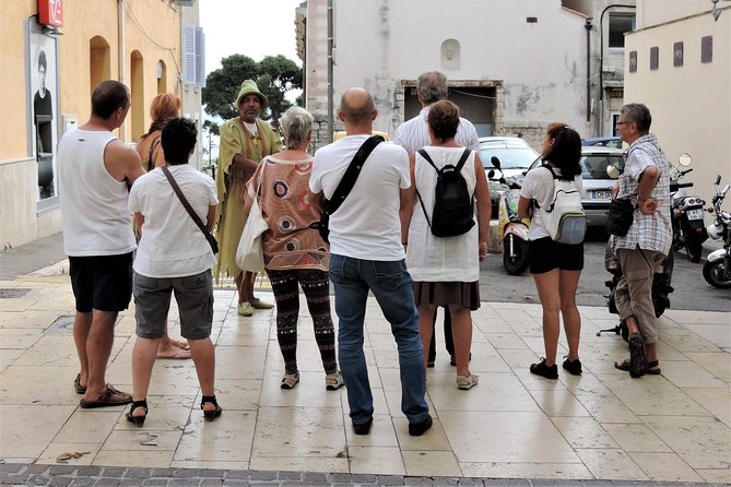 Visit of La Ciotat: Humorous | Instructive | Old Center - Accessibility and Transportation