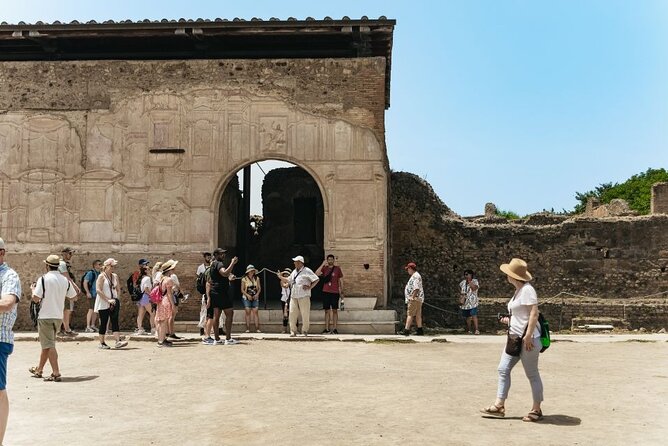 Visit of Pompei and Wine Tasting with Lunch from Amalfi - Frequently Asked Questions