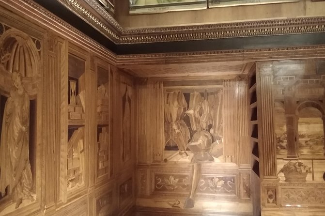 Visit of the Ducal Palace of Urbino - Guided Tour: Enhancing the Visitor Experience