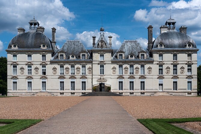 Visit of the Loire Valley Castles in one day from Paris - FAQ