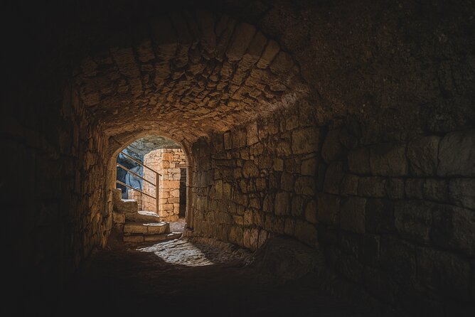 Visit of the Troglodytic Village of Madeleine - FAQ