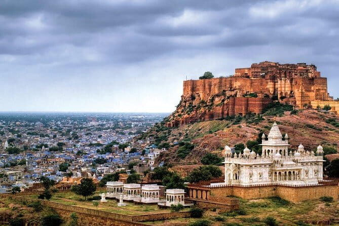 Visit Osian Temple with Camel ride and Jeep Safari from Jodhpur including meal - Who Should Consider This Tour?