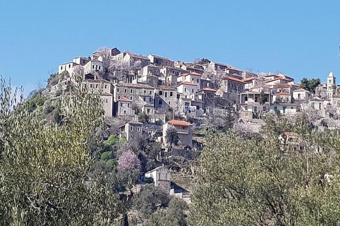 Visit Qeparo Village and The Beaches of Himara - Key Points