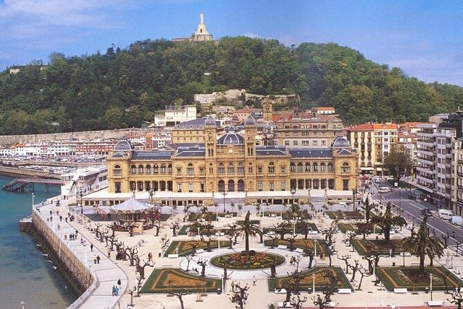 Visit San Sebastian and a Family Cheese Farm with Tasting (From Bilbao) - Who Will Love This Tour?