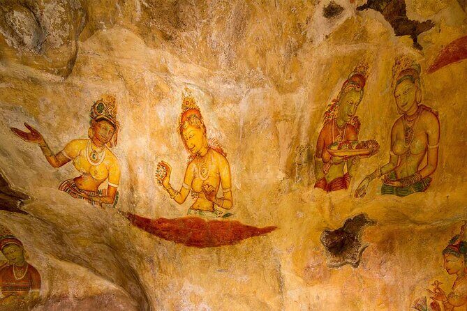 Visit Sigiriya, Dambulla and Kandy - 02 Days, All Inclusive. - Key Points