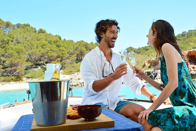 Visit the 8 Most Beautiful Beaches in the South of Menorca Marenostrum - Cala En Porter