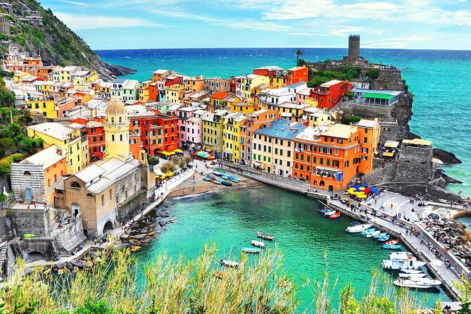 Visit the Cinque Terre with the Audio Guide app for Smartphone - Practical Aspects and Traveler Experience