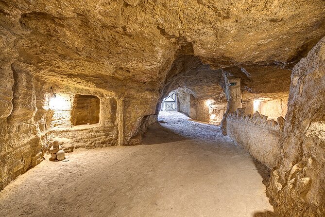 Visit the Etruscan underground Heritage Site of Tarquinia - Authentic Experiences and Challenges
