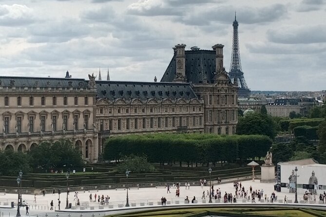 Visit the Louvre With a Guide in English - Tour Experience and Highlights
