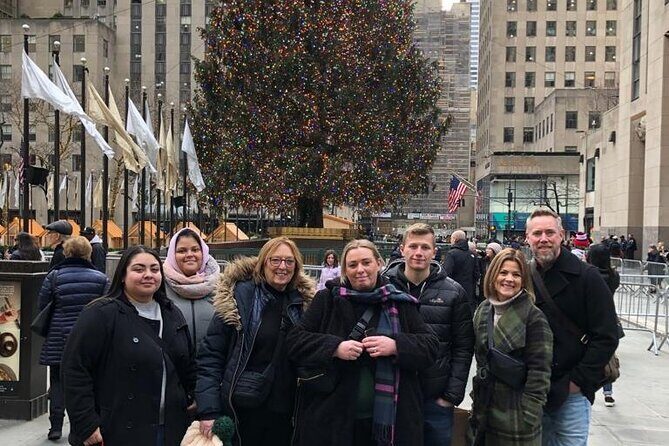 Visit the Museum of Modern Art and Manhattan Walking Tour - Exploring Manhattan in a Half-Day