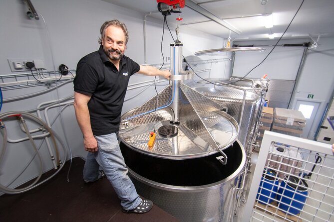 Visit to Authentic Finnish Berry Winery, Tasting Included - Introducing Finland’s Hidden Gem: The Authentic Finnish Berry Winery Tour