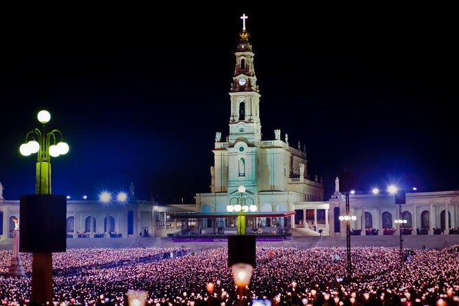 Visit to Fatima, Battle, Nazareth and Óbidos Private Full Day Tour - Transportation, Timing, and Overall Value