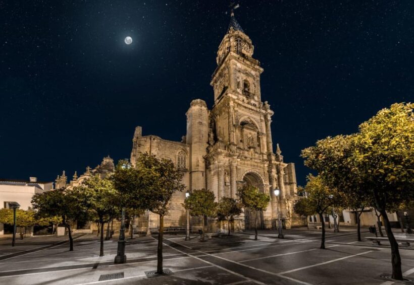 Visit to the Cathedral of Jerez and the Church of San Miguel - Key Points