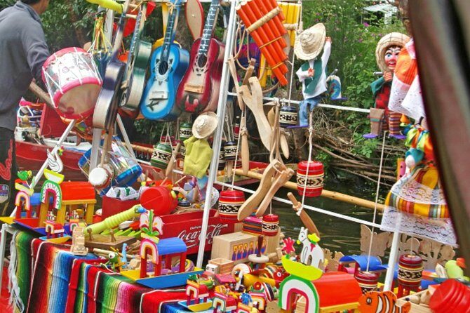 Visit to Xochimilco, Coyoacán and Ciudad Universitaria - Who Would Enjoy This Tour?