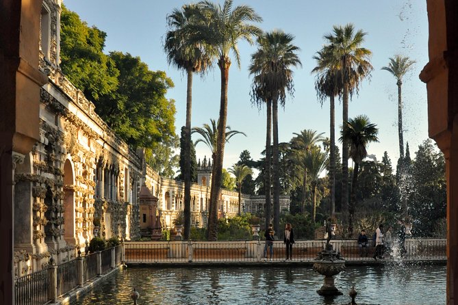 Visita Alcázar y Catedral (Combo) - Practical Tips for Travelers