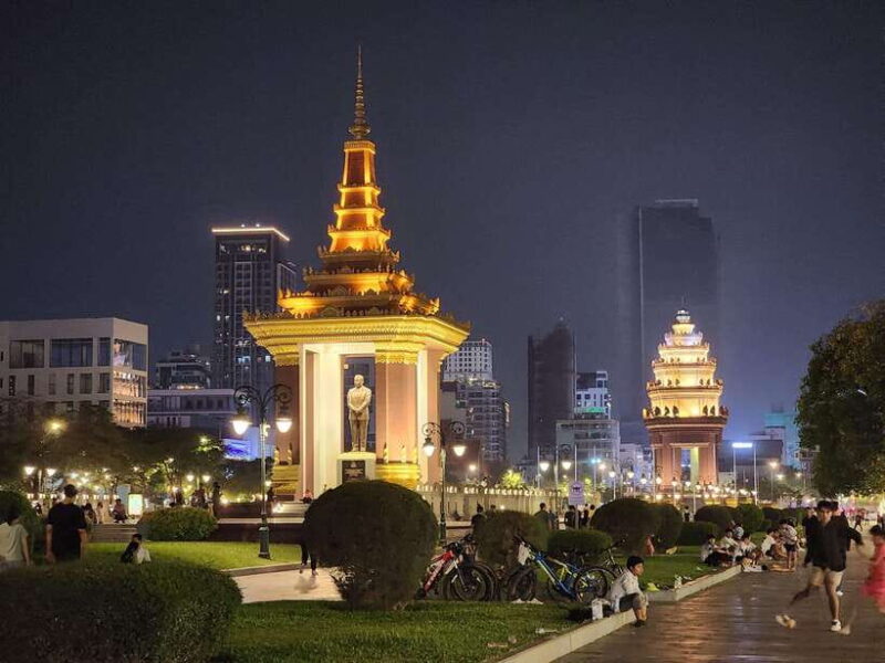 Visiting 9 Places in 3 hours Tour by Tuk-Tuk in the Evening - What We Like and What to Consider