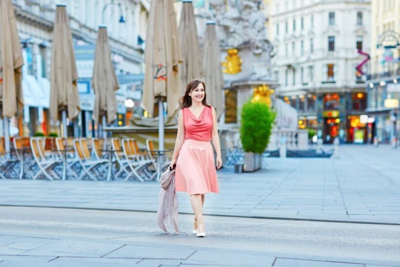 Vltava River Cruise and Private Tour of Prague' Old Town - Exploring Prague’s Old Town and the Vltava River: A Detailed Review
