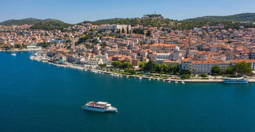 Vodice: Krka Waterfalls National Park Boat Tour - Mussels and Local Flavors