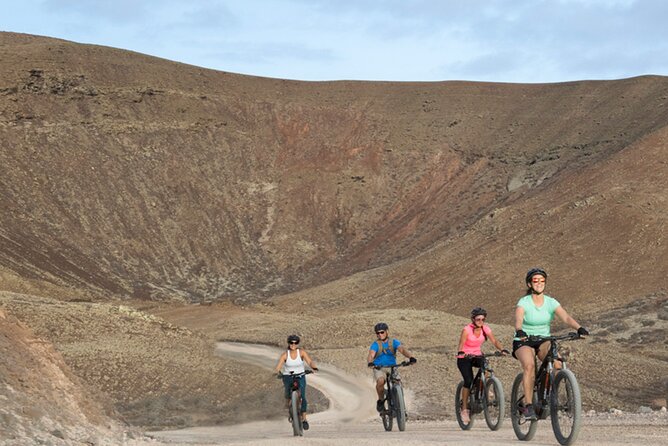 Volcanic Discovery PREMIUM Ebike Tour; Easy Level: 35 Km - The Sum Up