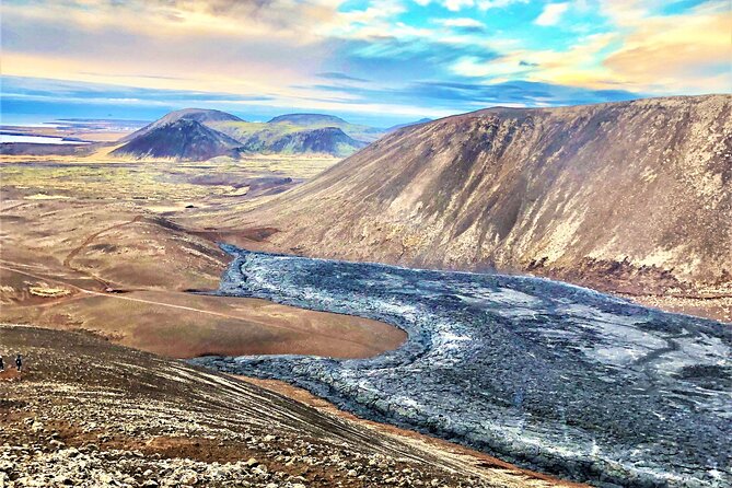 Volcano Eruption Site Hike Including Pickup From Reykjavik - Gear and Packing Recommendations