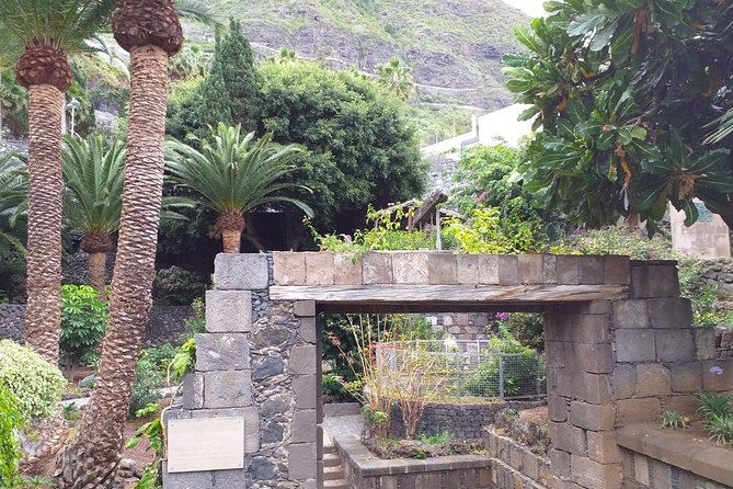 Volcano Teide National Park And North Of The Island VIP TOUR - Transportation and Pickup Information