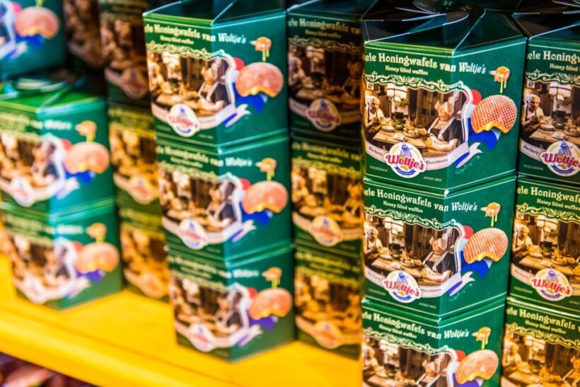 Volendam: Stroopwafel Experience with Tasting - The Experience Breakdown