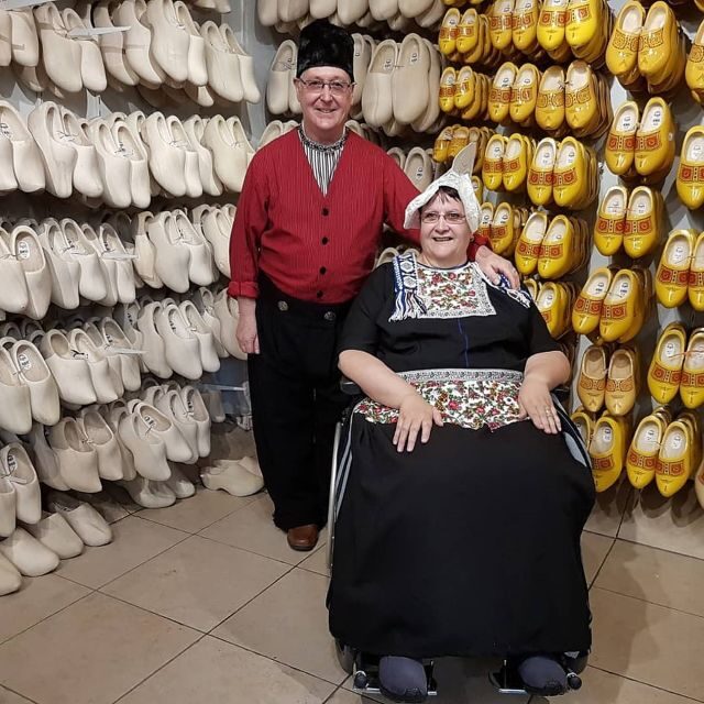Volendam: Traditional Costume Photo with Cheese & Clog Tour - Frequently Asked Questions