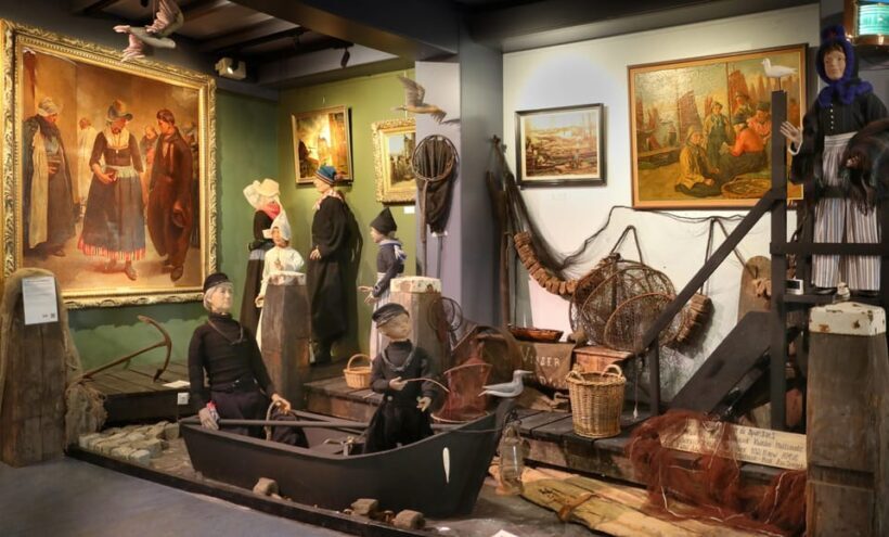 Volendam: Volendams Museum Entry Ticket - Highlight: Scenes of Life in a Fishing Village
