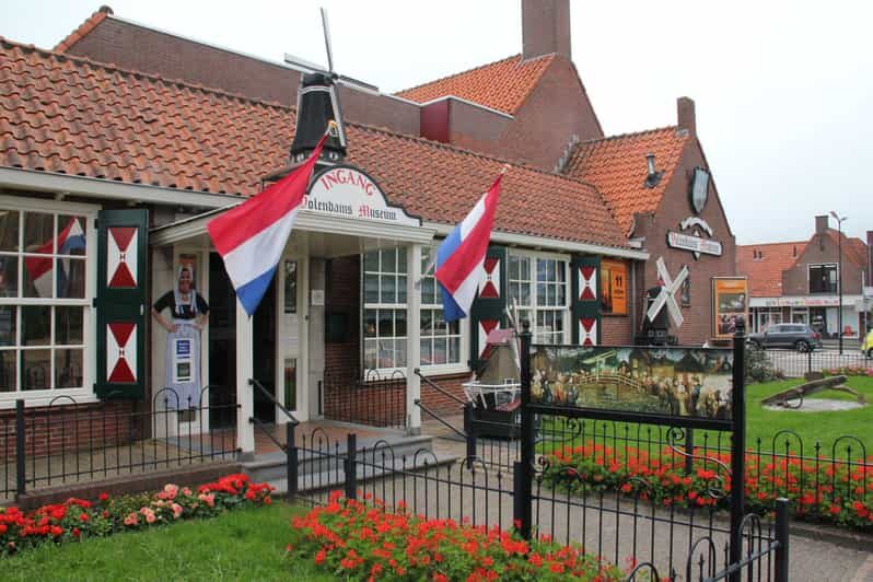 Volendam: Volendams Museum Entry Ticket - Family-Friendly Features and Interactive Elements