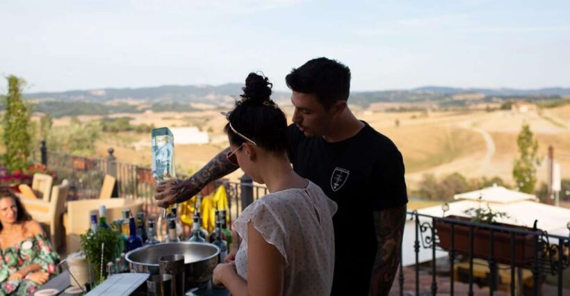 Volterra: Cocktail Mixing Experience with finger food - Key Points