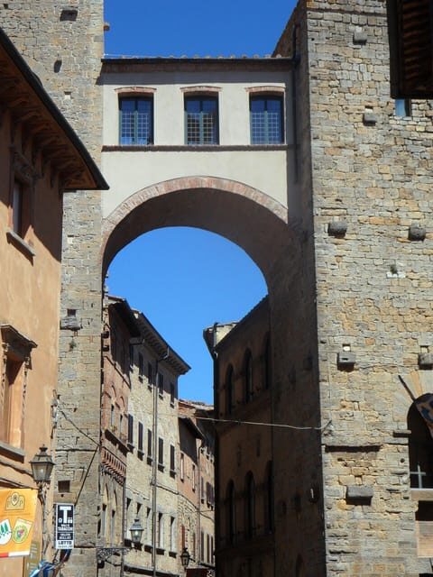 Volterra - Old Town Private Walking Tour - What Sets This Tour Apart