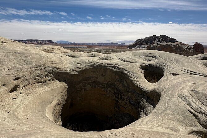 Wahweap Potholes private Kayaking and Hike at Lake Powell - Key Points
