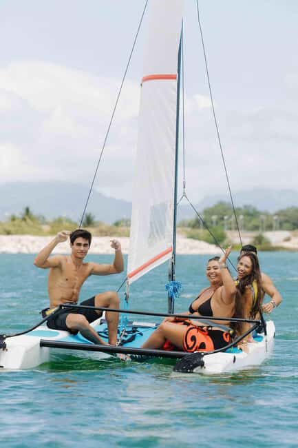Wai Kai Lagoon: Hobie Wave Cat Rental - Analyzing the Value