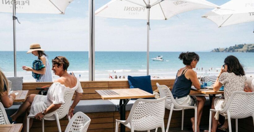 Waiheke Island: Wine Tour + Lunch at Award Winning Venue - Waiheke Island: Wine Tour + Lunch at Award-Winning Venue