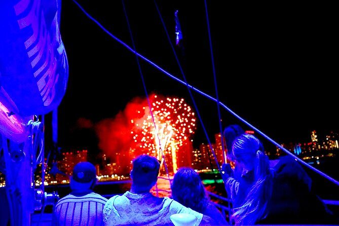 Waikiki Friday Firework Catamaran Tour - Who This Tour is Perfect For