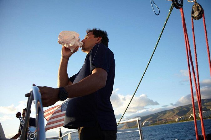 Waikoloa Turtle Catamaran Snorkel Sail - FAQ