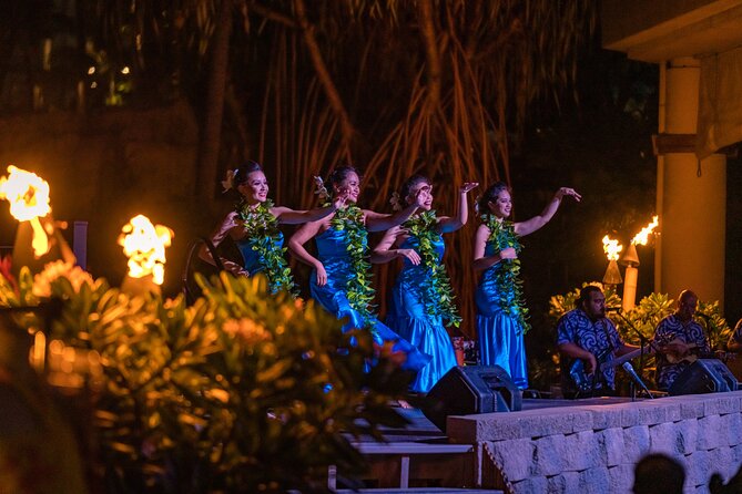 Wailele Luau Including Fire and Knife Performance Plus Dinner - Setting and Location
