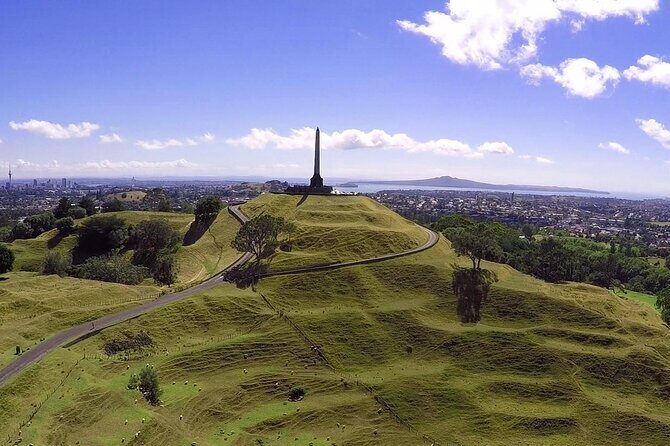 Waitomo Glowworm Caves and Auckland City Tour a Day Trip - Key Points