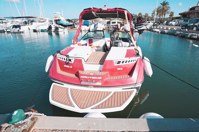 Wakesurfing, Wakeboarding or Inflatable Tows in Bay of St Tropez - Wakeboarding Adventures for All Skill Levels