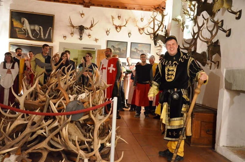 Waldburg: Tour of the Waldburg for adults - Key Points