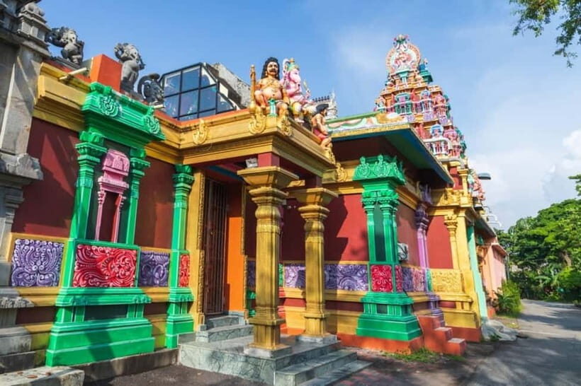 Walk and Explore Colombo City: Guided Tour by Foot - What Makes This Tour Stand Out
