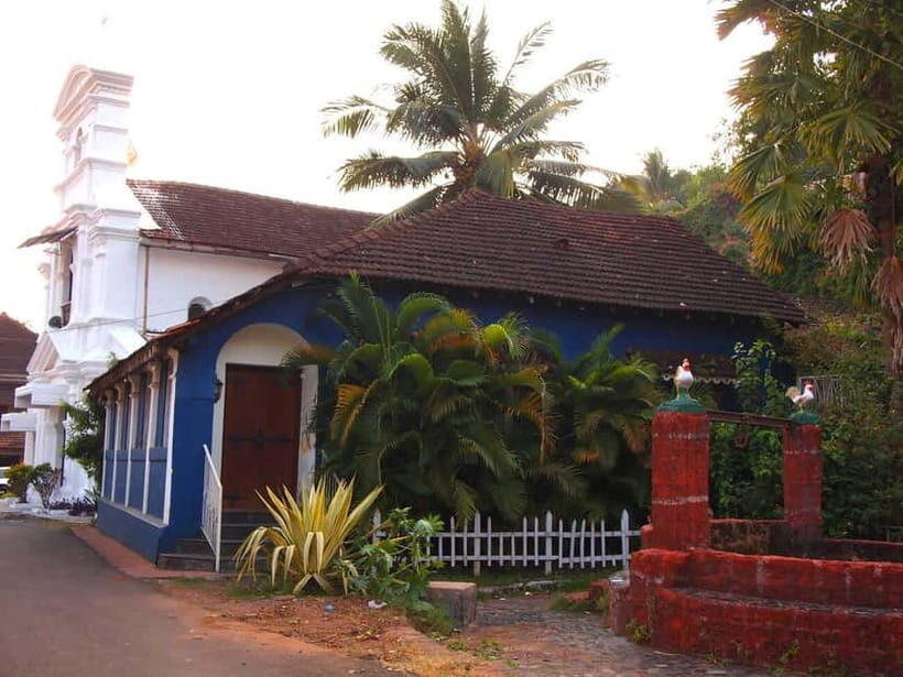 Walk and Explore Vasco Da Gama City: Guided Tour by Foot - Who Should Consider This Tour?