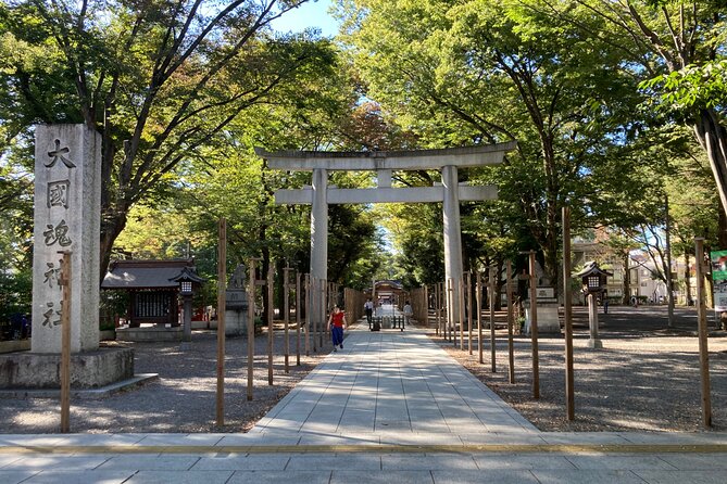 Walk Around Okunitama Shrine Private Tour in Tokyo - Key Points