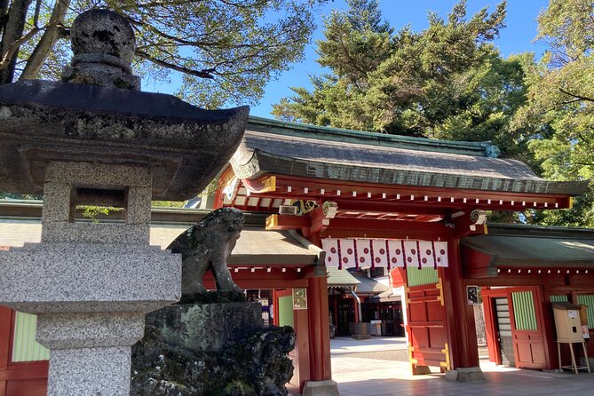Walk Around Okunitama Shrine Private Tour in Tokyo - Meeting and Transportation